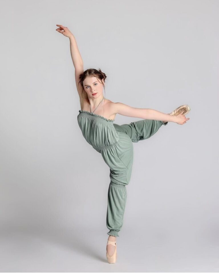 10 Easy Dance Moves Anyone Can Learn – No Experience Needed!